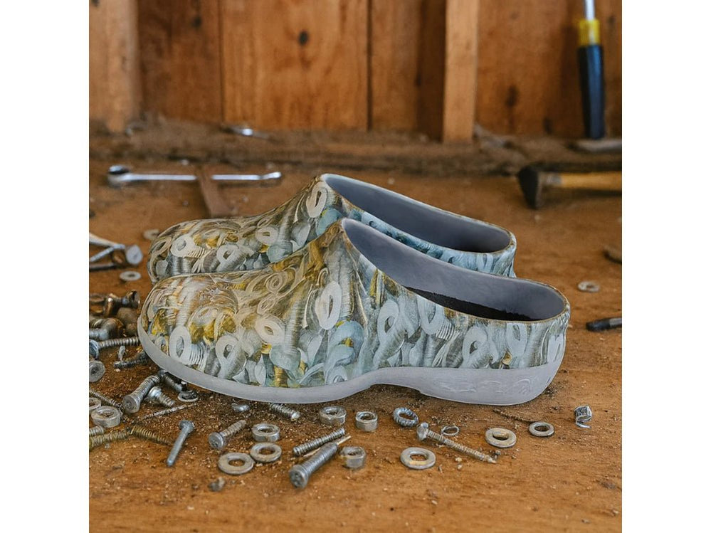 Nuts & Bolts Chunky Tread Men's Clogs — Home & Garden Extras